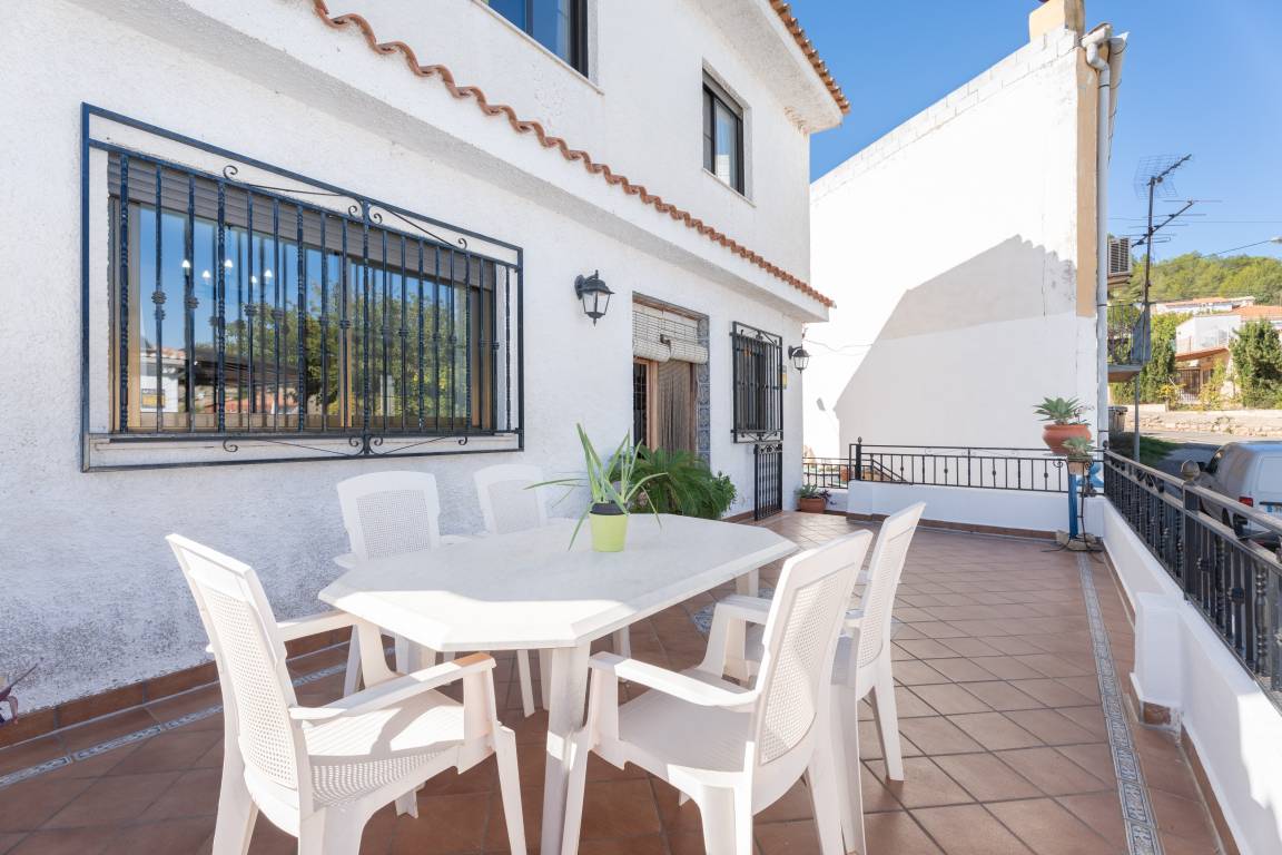 160 M² Maison De Vacances ∙ 4 Chambres ∙ 8 Personnes - Buñol