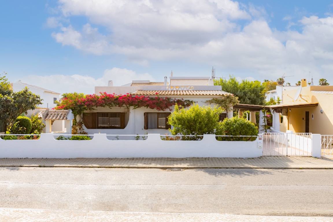 200 M² Villa ∙ 3 Habitaciones ∙ 6 Huéspedes - Algarve
