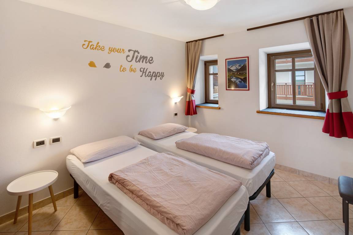 70 M² Ferienwohnung ∙ 2 Schlafzimmer ∙ 4 Gäste - Livigno