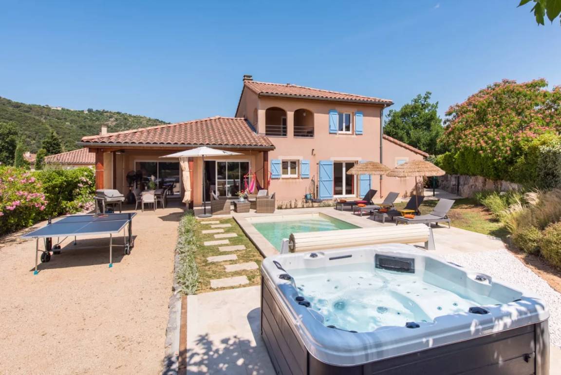 Huis ∙ 5 Slaapkamers ∙ 10 Gasten - Vallon-Pont-d'Arc