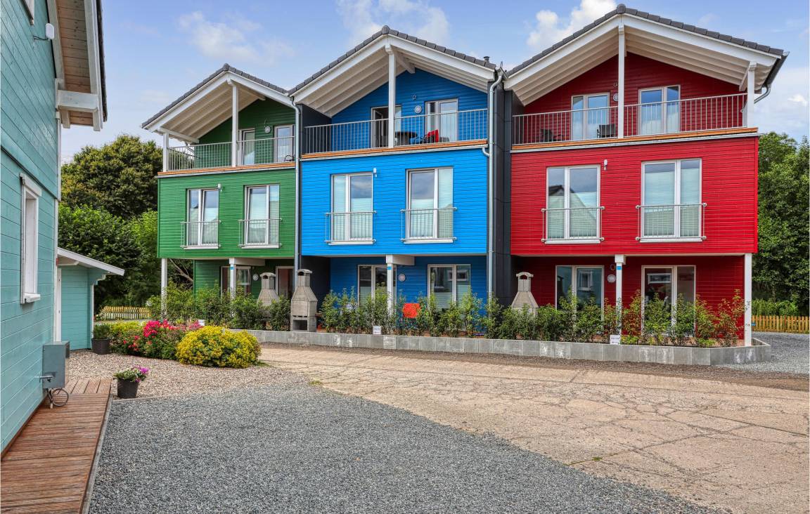 190 M² Ferienhaus ∙ 4 Schlafzimmer ∙ 8 Gäste - Heiligenhafen