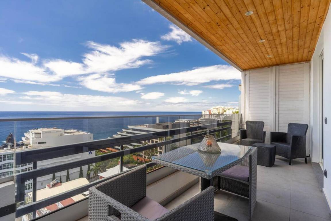 Apartamento ∙ 1 Quarto ∙ 4 Hóspedes - Funchal