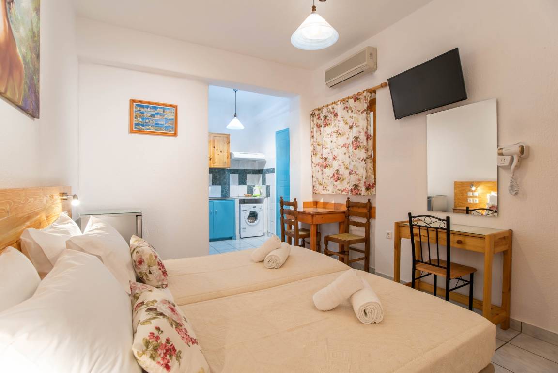 23 M² Privatzimmer ∙ 1 Schlafzimmer ∙ 2 Gäste - Paros