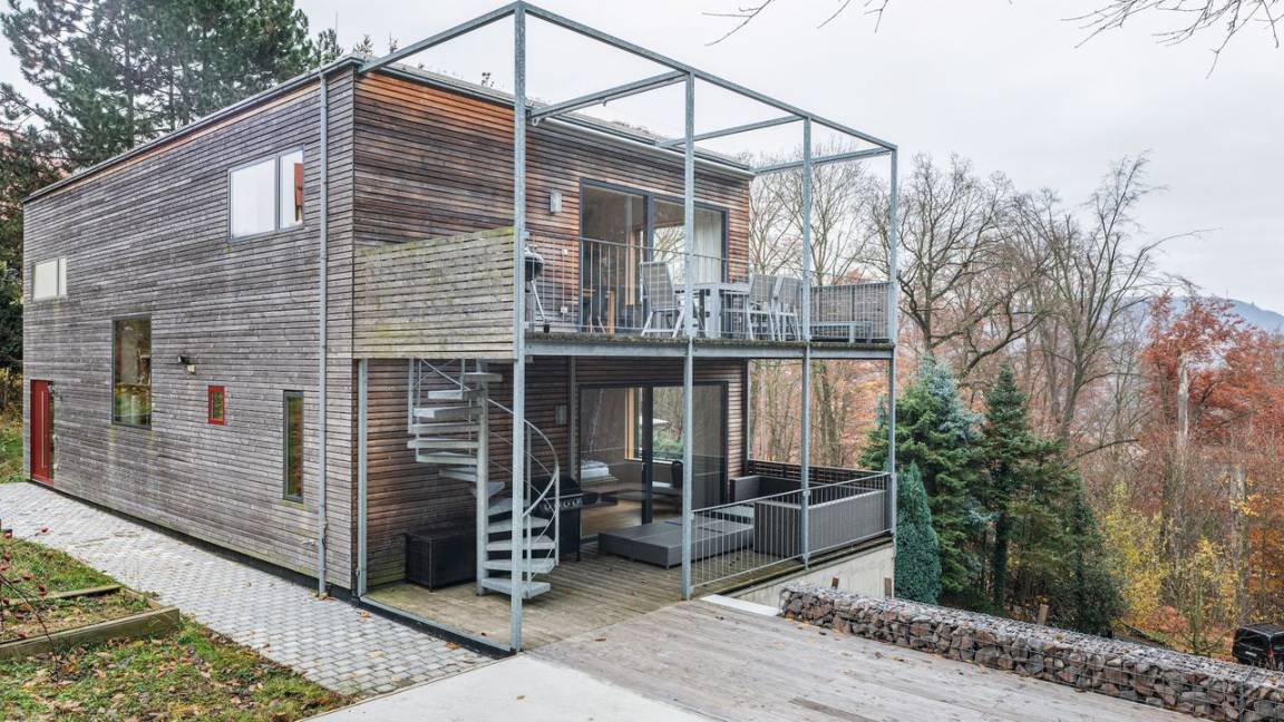 170 M² House ∙ 4 Bedrooms ∙ 10 Guests - Dresden