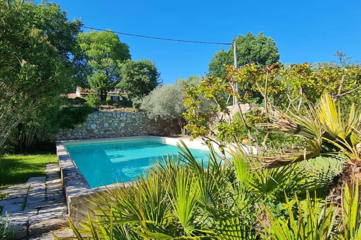 150 M² Maison De Vacances ∙ 4 Chambres ∙ 12 Personnes - Lorgues