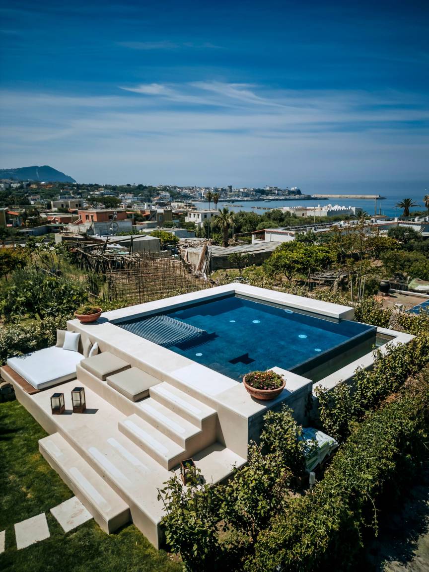 150 M² Villa ∙ 3 Bedrooms ∙ 9 Guests - Ischia