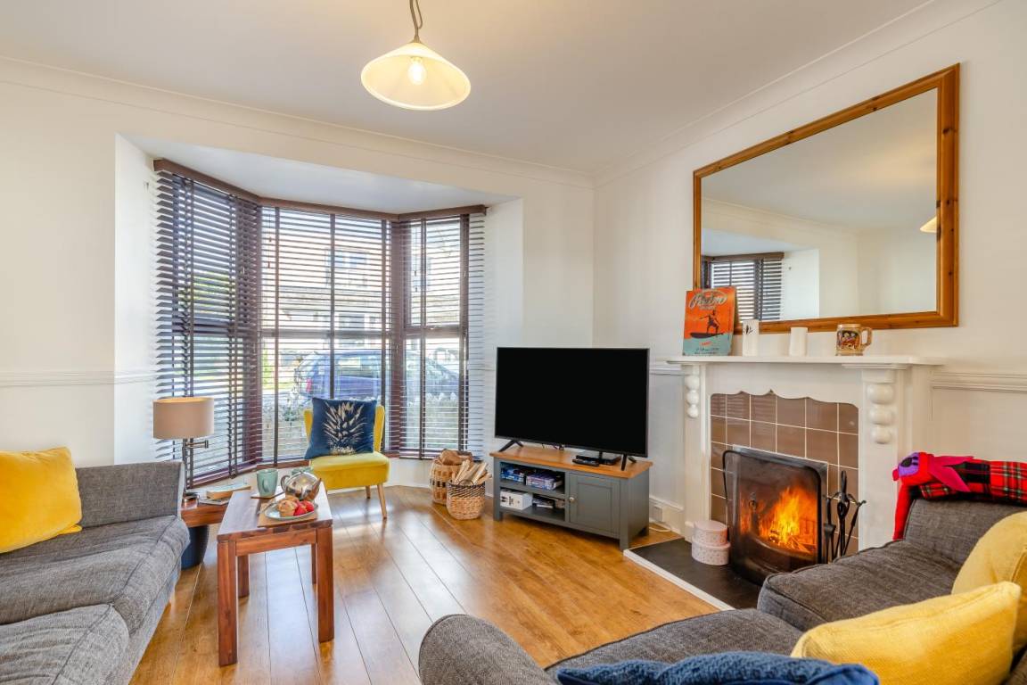 Cottage ∙ 2 Bedrooms ∙ 4 Guests - Newquay