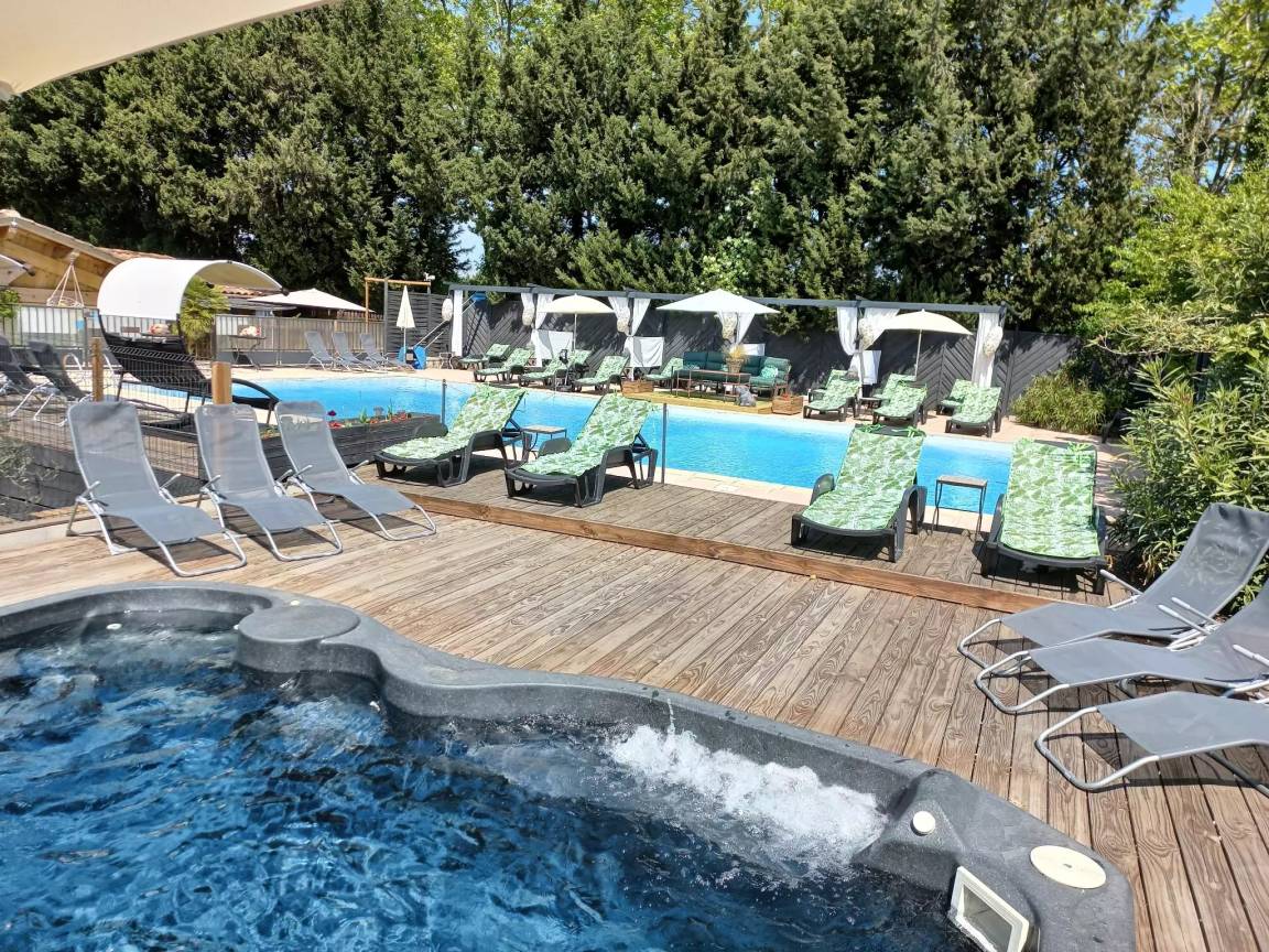 32 M² Chalet ∙ 1 Chambre ∙ 2 Personnes - Avignon