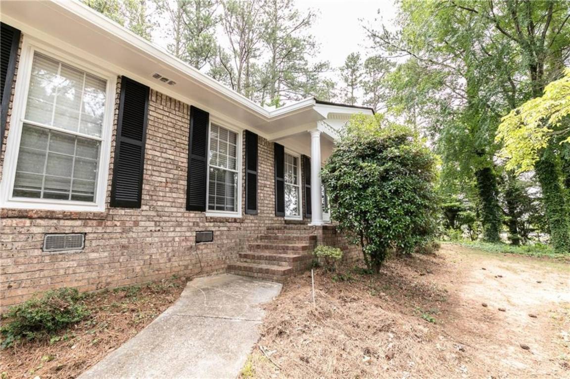 311 M² House ∙ 5 Bedrooms ∙ 20 Guests - Marietta, GA