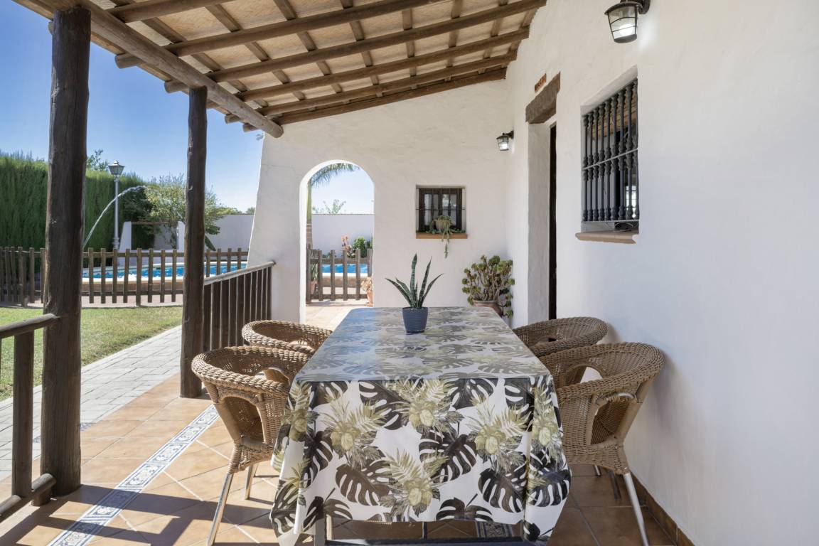 70 M² Ferienhaus ∙ 2 Schlafzimmer ∙ 5 Gäste - Conil de la Frontera