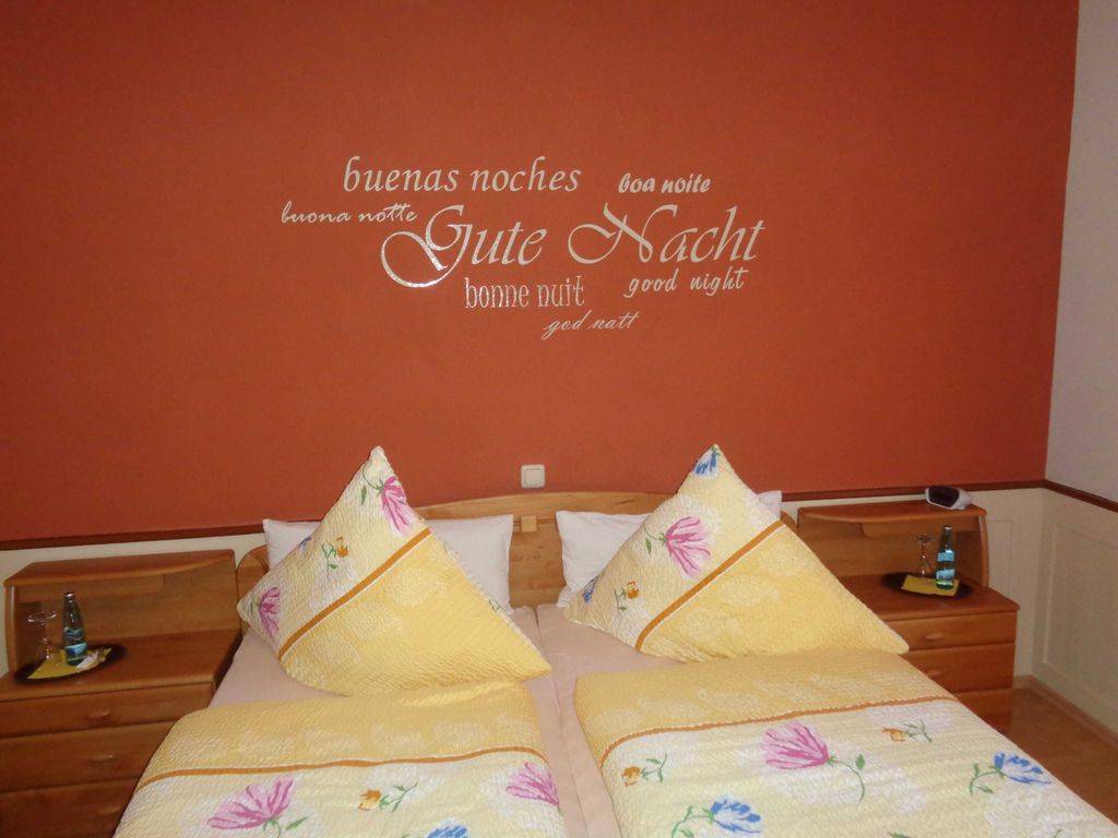 55 M² Ferienwohnung ∙ 1 Schlafzimmer ∙ 2 Gäste - Edertal