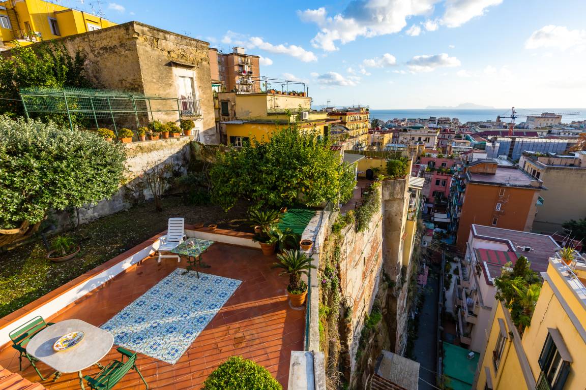 170 M² Appartement ∙ 3 Chambres ∙ 9 Personnes - Naples