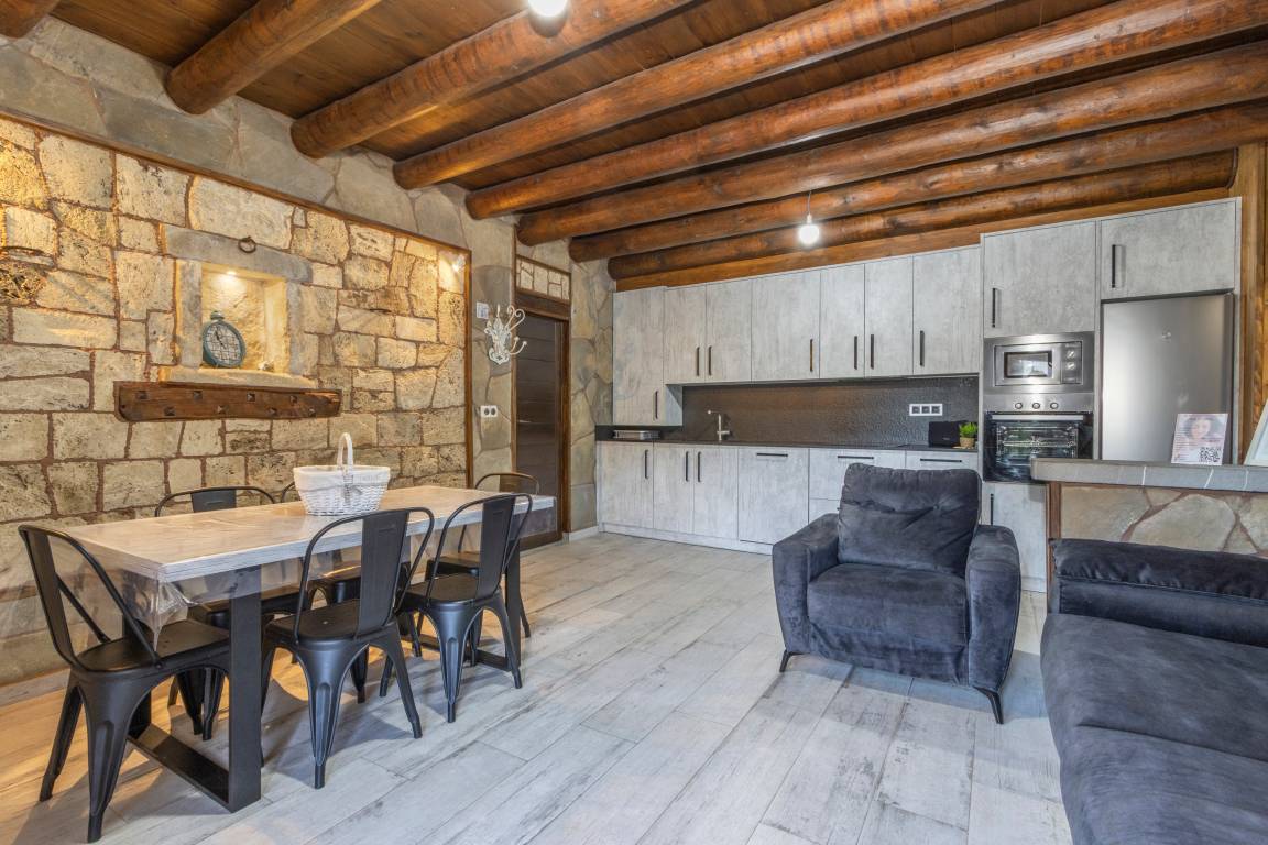 80 M² Casa ∙ 3 Habitaciones ∙ 6 Huéspedes - Fiscal