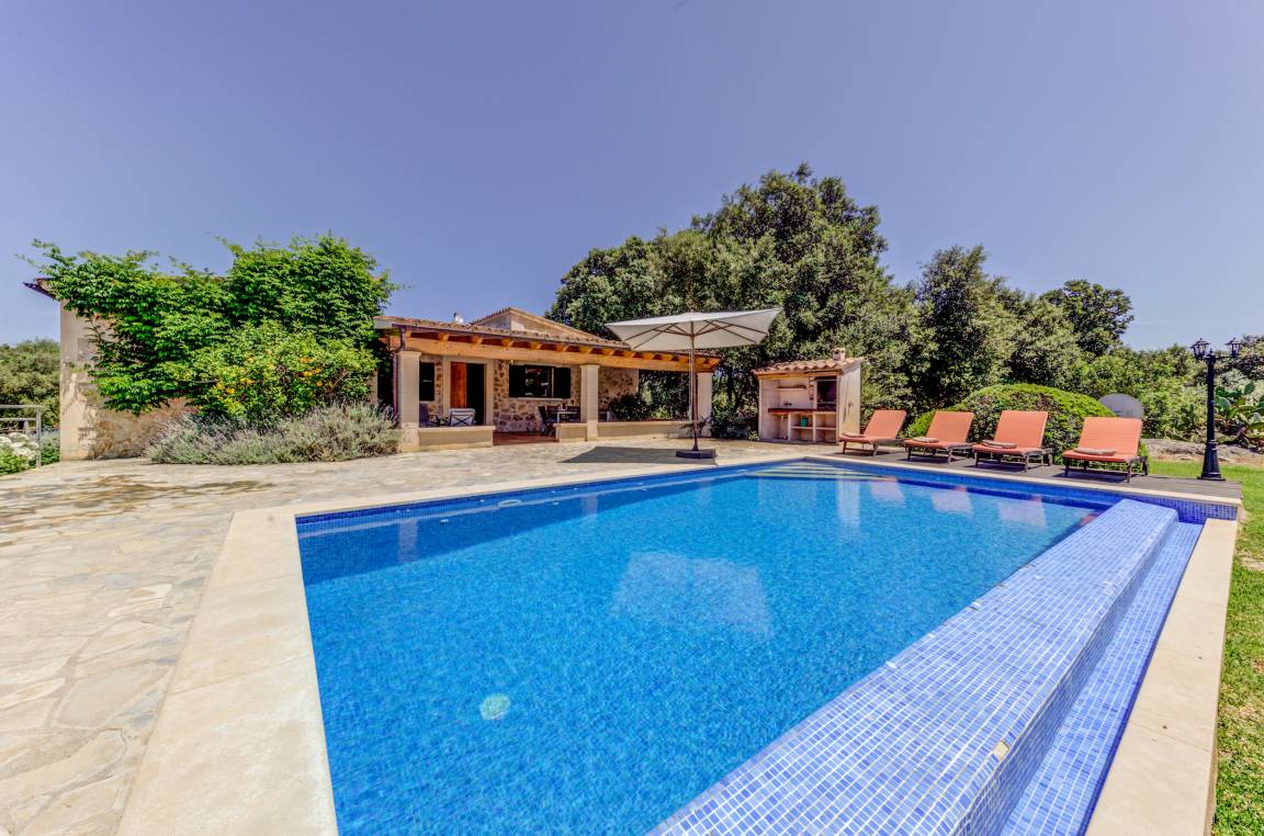 100 M² Villa ∙ 2 Schlafzimmer ∙ 4 Gäste - Pollença
