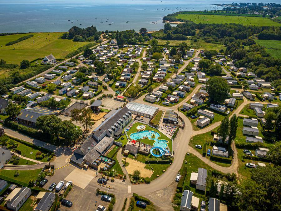 Caravan ∙ 2 Bedrooms ∙ 6 Guests - Damgan