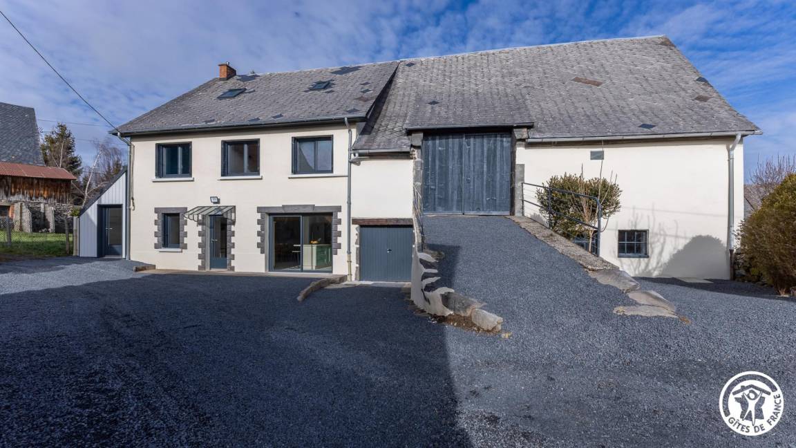 158 M² Gîte ∙ 5 Chambres ∙ 12 Personnes - Mont-Dore
