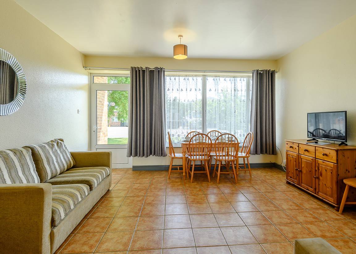 Apartment ∙ 2 Bedrooms ∙ 8 Guests - Skegness