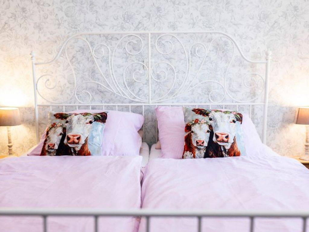 56 M² Ferienwohnung ∙ 1 Schlafzimmer ∙ 3 Gäste - Rhauderfehn