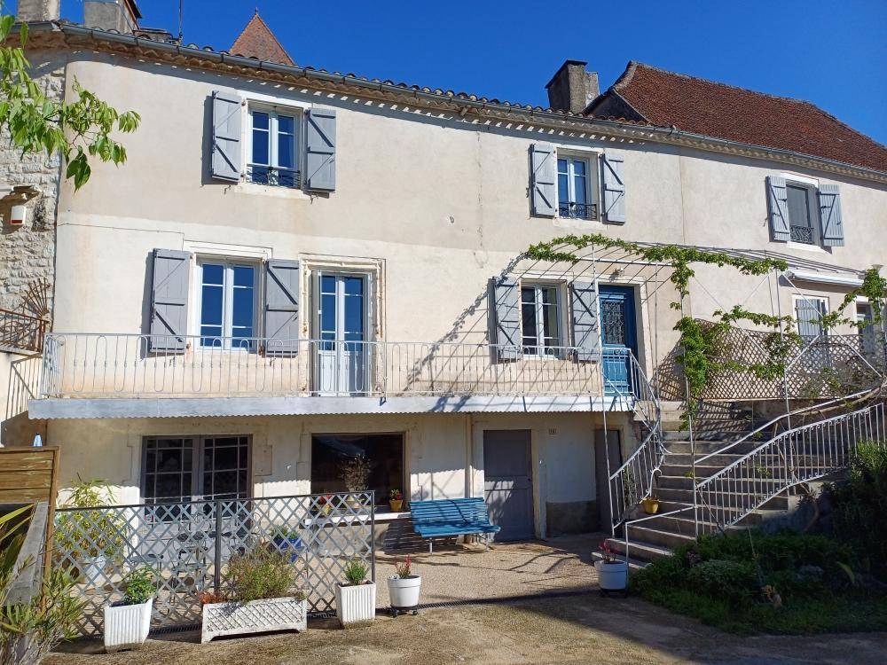 120 M² Gîte ∙ 3 Chambres ∙ 6 Personnes - Lot