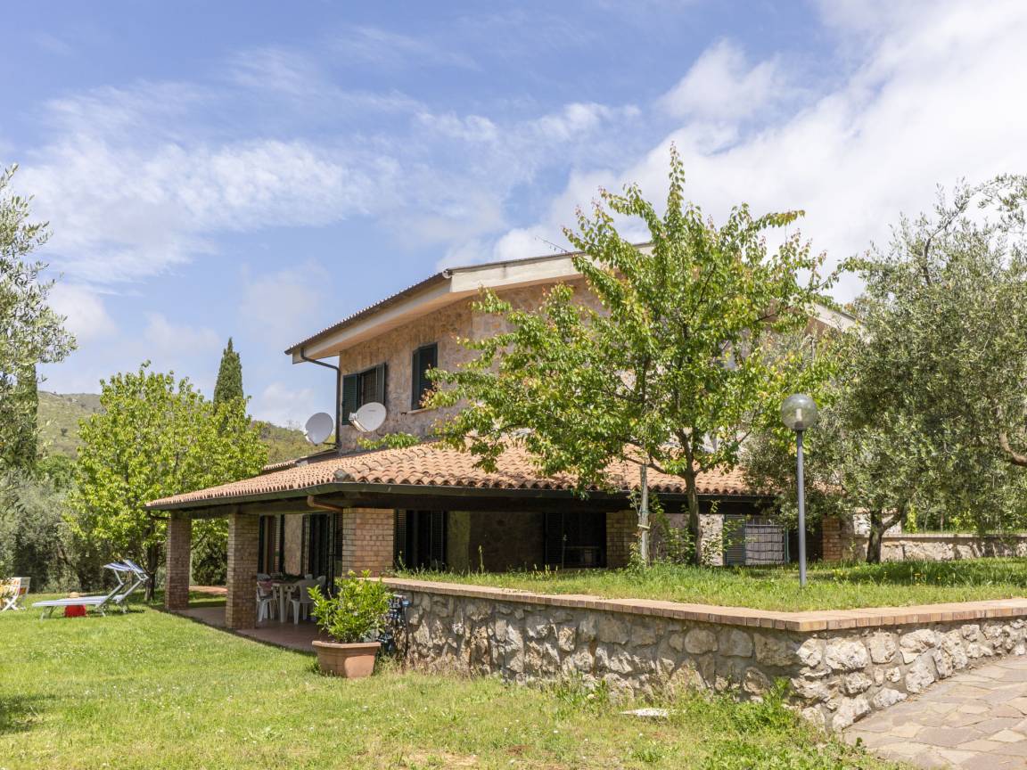 200 M² House ∙ 4 Bedrooms ∙ 10 Guests - Sperlonga