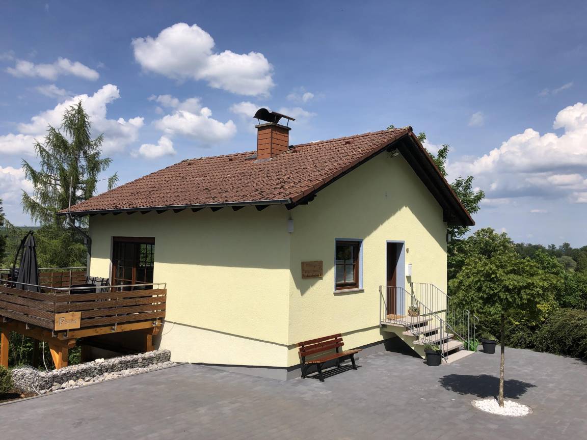 80 M² Ferienhaus ∙ 3 Schlafzimmer ∙ 6 Gäste - Greifenstein