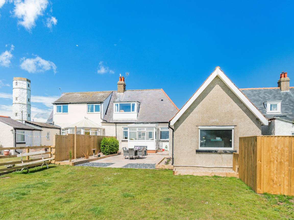 Cottage ∙ 3 Bedrooms ∙ 6 Guests - Flamborough