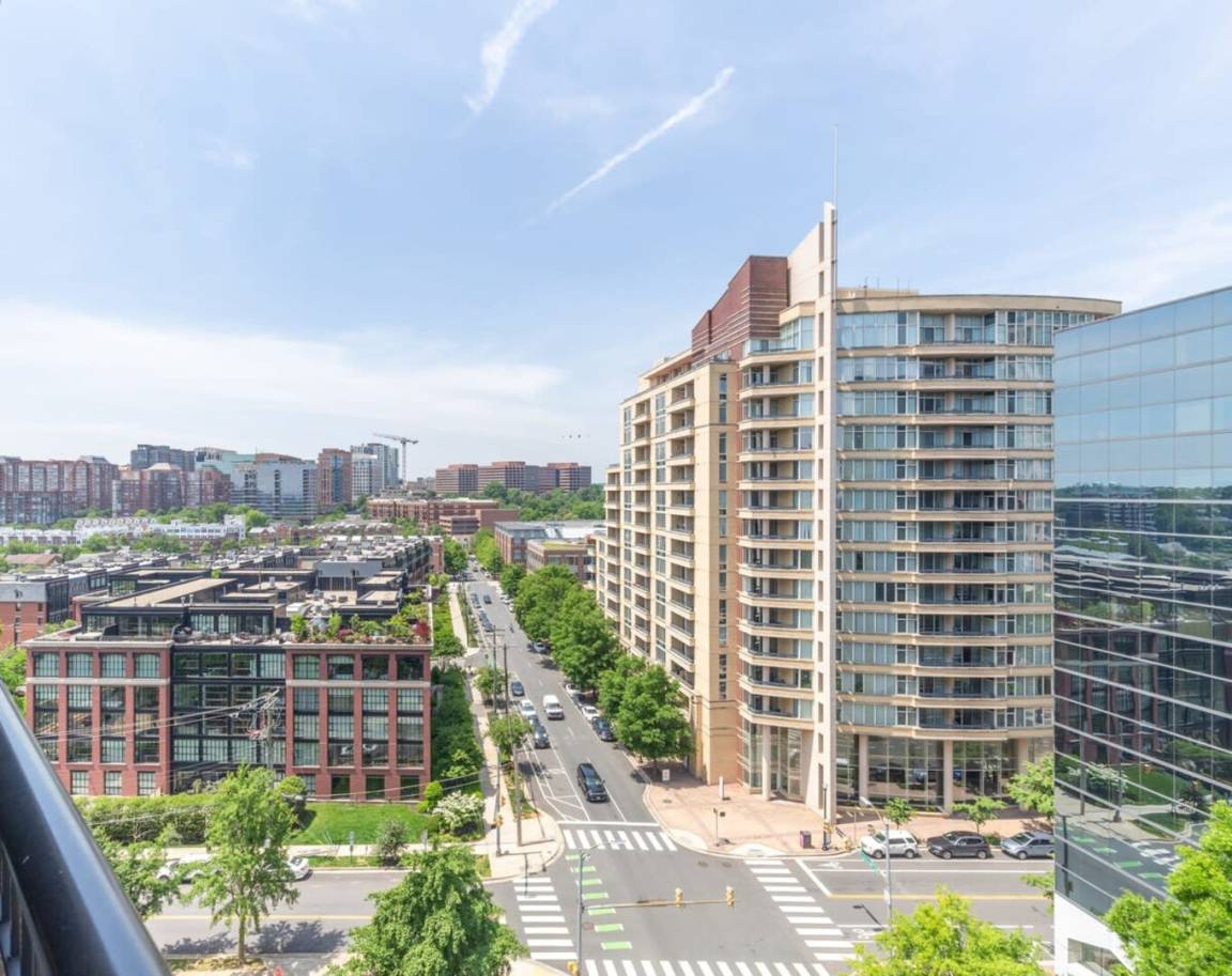 112 M² Apartment ∙ 2 Bedrooms ∙ 6 Guests - Arlington, VA