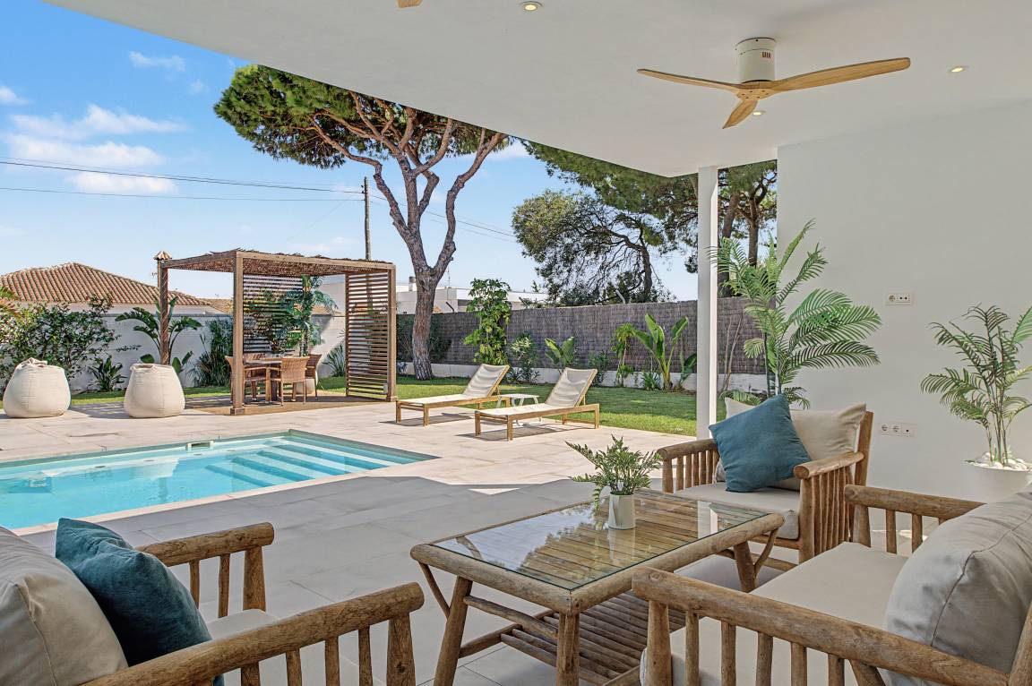 69 M² Casa ∙ 2 Habitaciones ∙ 4 Huéspedes - Chiclana de la Frontera