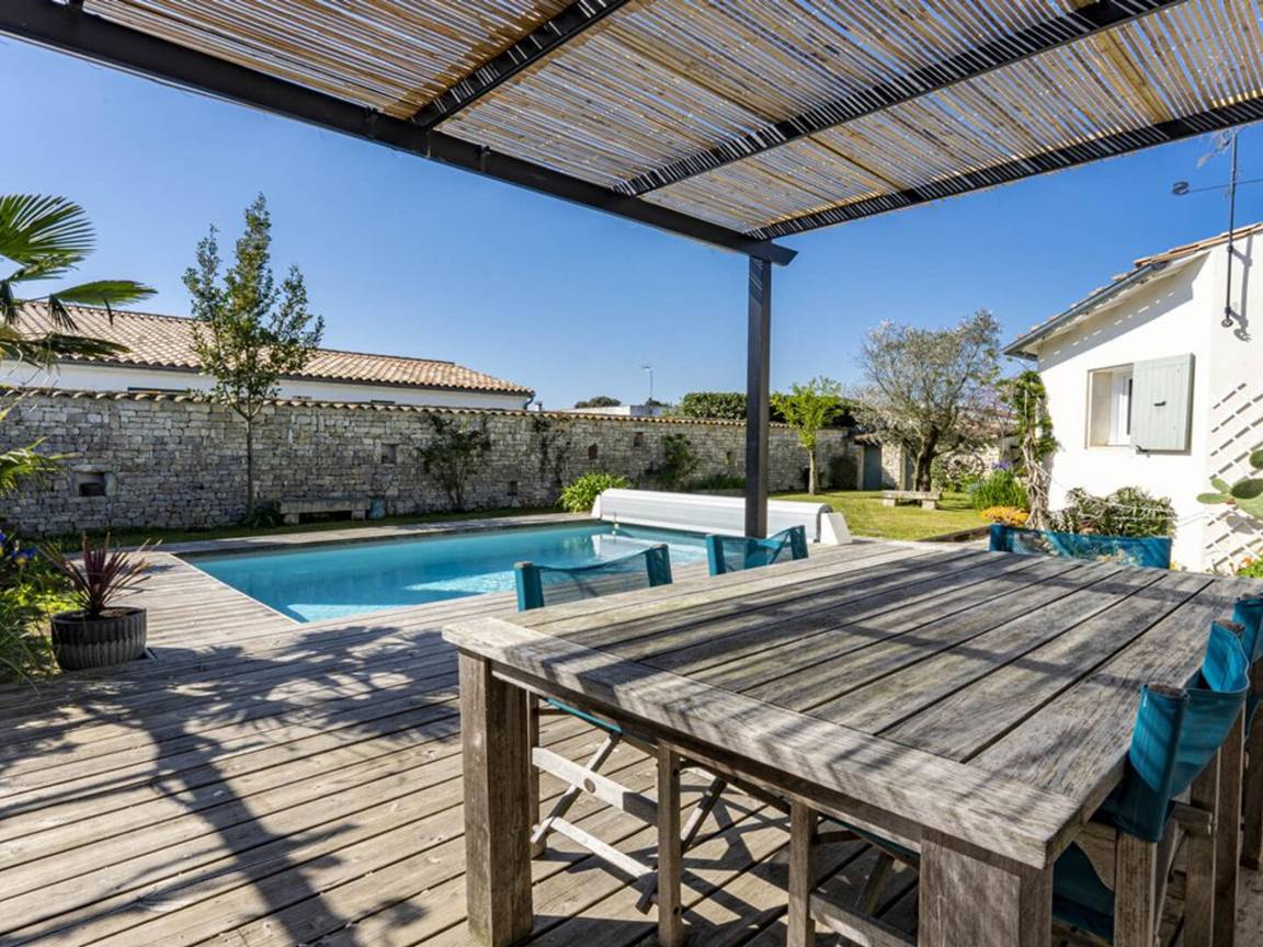 145 M² Villa ∙ 4 Bedrooms ∙ 9 Guests - Saint-Martin-de-Ré