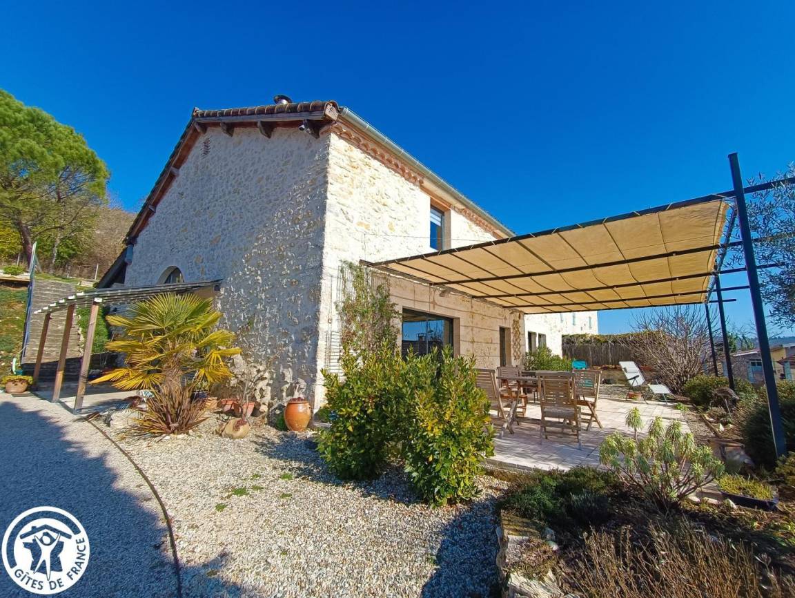 200 M² Gîte ∙ 4 Chambres ∙ 8 Personnes - Cahors