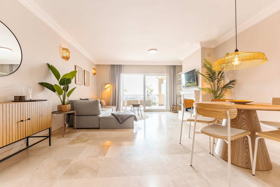 90 M² Ferienwohnung ∙ 3 Schlafzimmer ∙ 6 Gäste - Benahavís