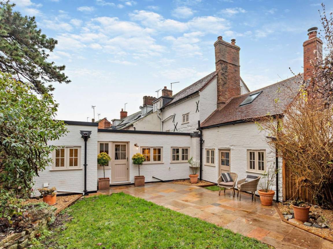 Cottage ∙ 3 Bedrooms ∙ 5 Guests - Banbury