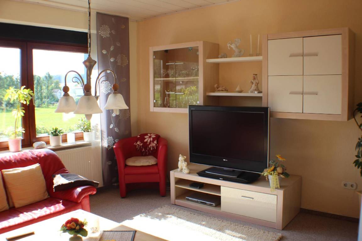 70 M² Ferienwohnung ∙ 2 Schlafzimmer ∙ 4 Gäste - Blomberg