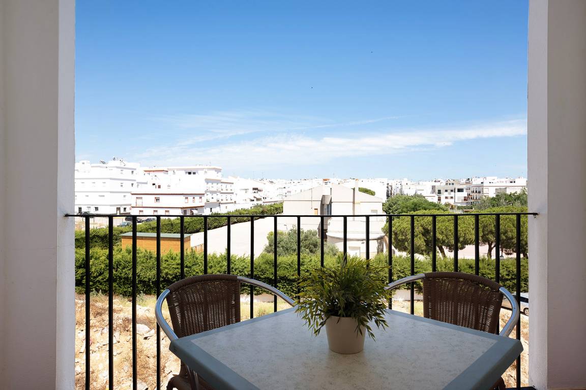 70 M² Apartamento ∙ 2 Habitaciones ∙ 5 Huéspedes - Conil de la Frontera