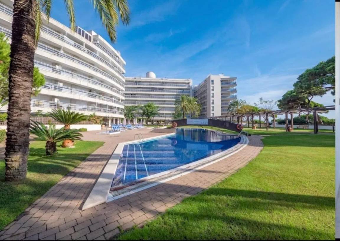 50 M² Apartamento ∙ 2 Habitaciones ∙ 4 Huéspedes - Blanes