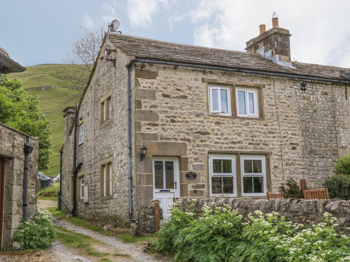 Cottage ∙ 2 Bedrooms ∙ 4 Guests - Lancashire