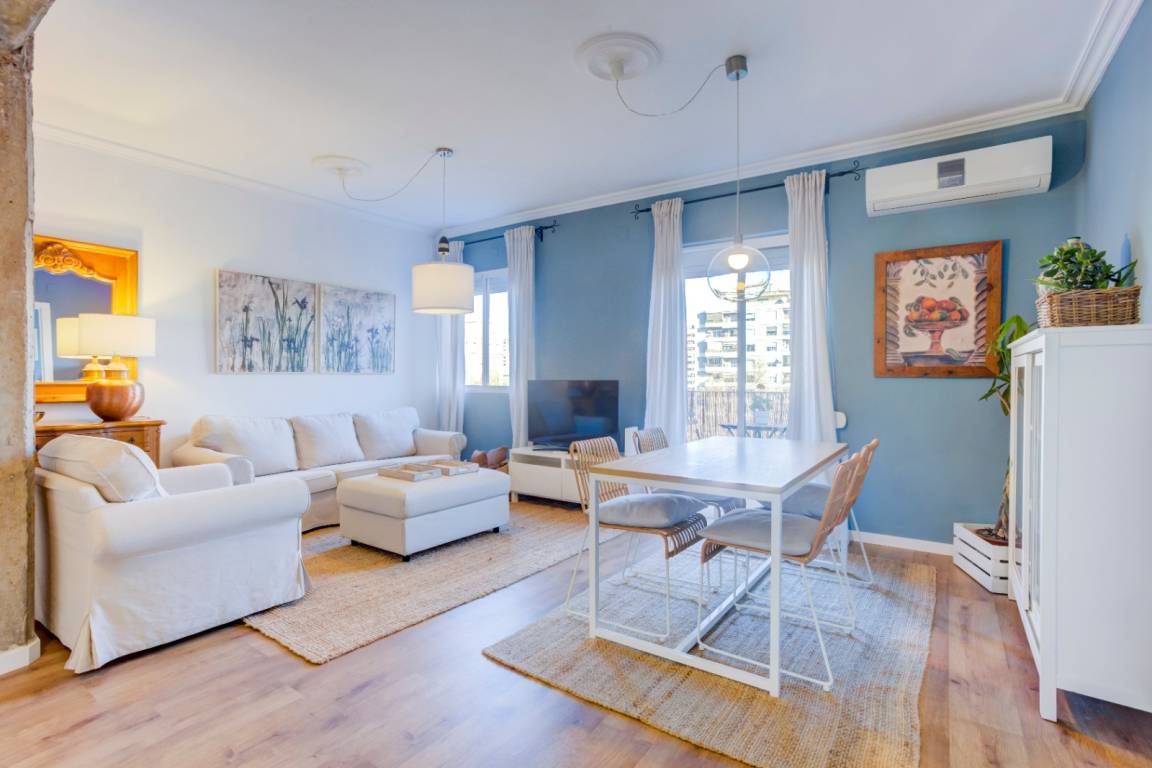 70 M² Appartamento Vacanza ∙ 2 Camere Da Letto ∙ 4 Ospiti - Valencia