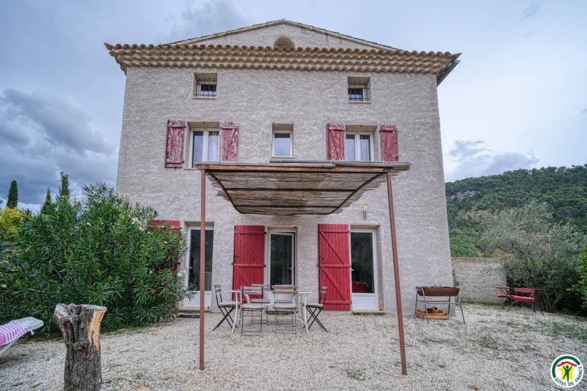 85 M² Gîte ∙ 4 Chambres ∙ 6 Personnes - Mont Serein