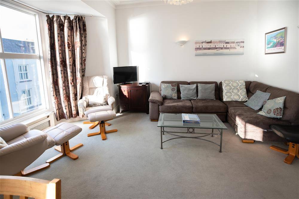 Cottage ∙ 2 Bedrooms ∙ 4 Guests - Tenby