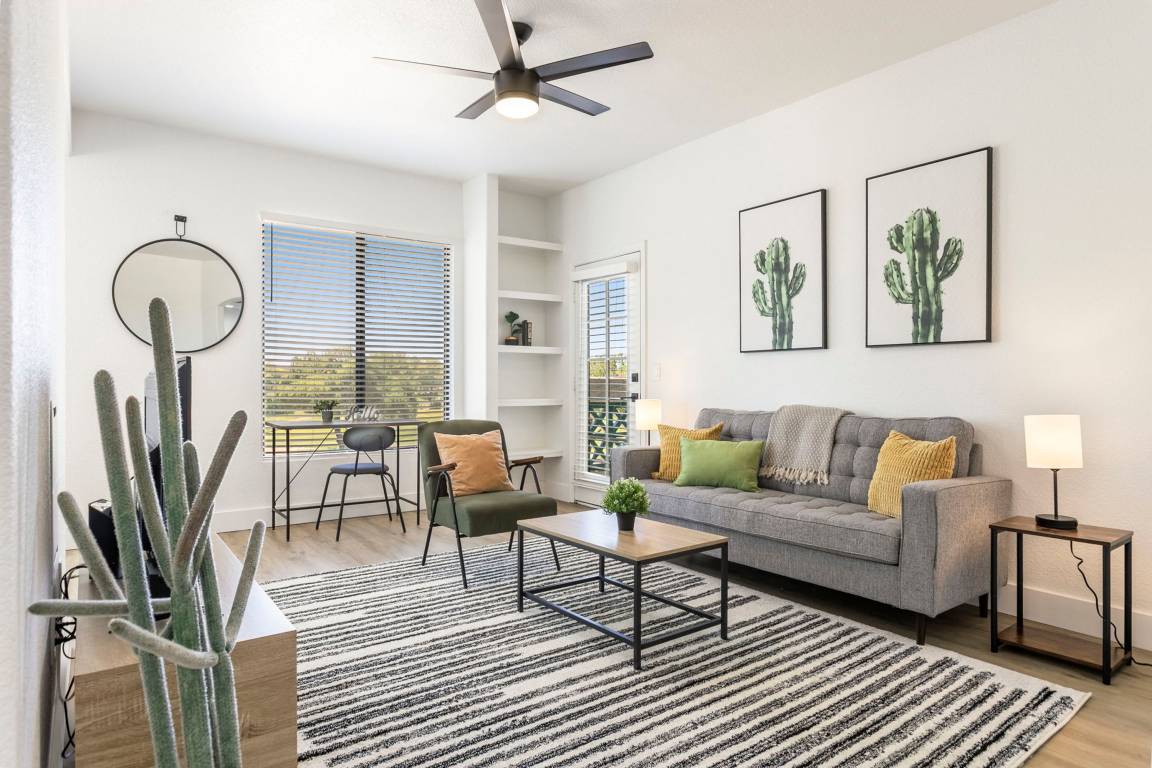 Apartment ∙ 2 Bedrooms ∙ 4 Guests - Cave Creek, AZ