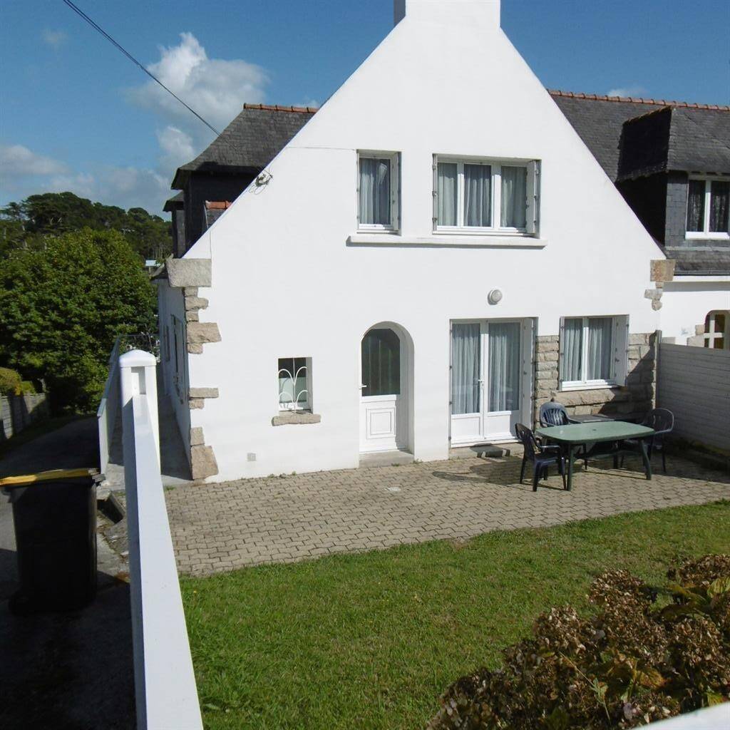 90 M² Villa ∙ 2 Bedrooms ∙ 5 Guests - Morgat