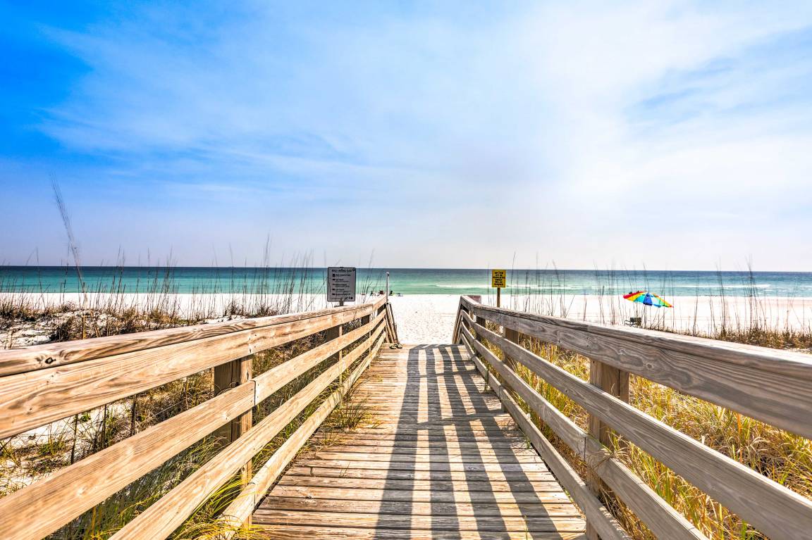 120 M² Apartment ∙ 2 Bedrooms ∙ 10 Guests - Pensacola Beach, FL