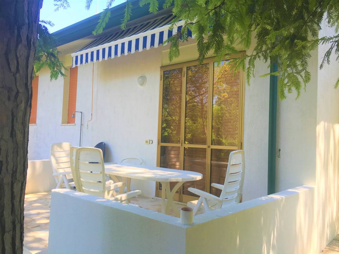 55 M² Villa ∙ 3 Bedrooms ∙ 7 Guests - Bibione Pineda