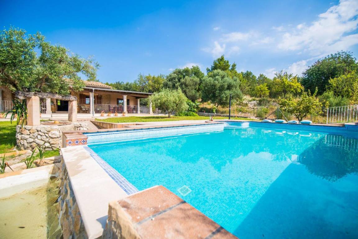 220 M² Maison De Vacances ∙ 4 Chambres ∙ 8 Personnes - Selva