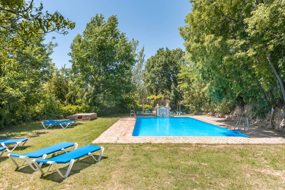 50 M² Apartamento ∙ 2 Habitaciones ∙ 4 Huéspedes - Monachil
