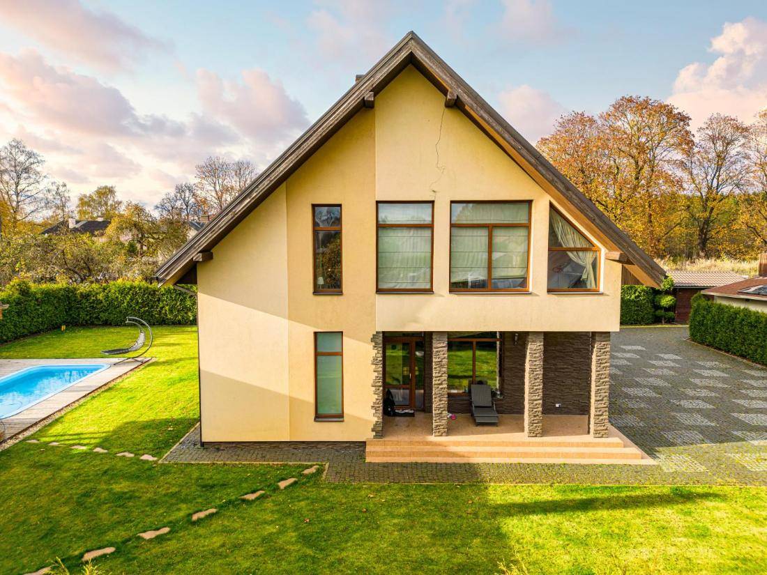 236 M² Villa ∙ 4 Habitaciones ∙ 8 Huéspedes - Riga