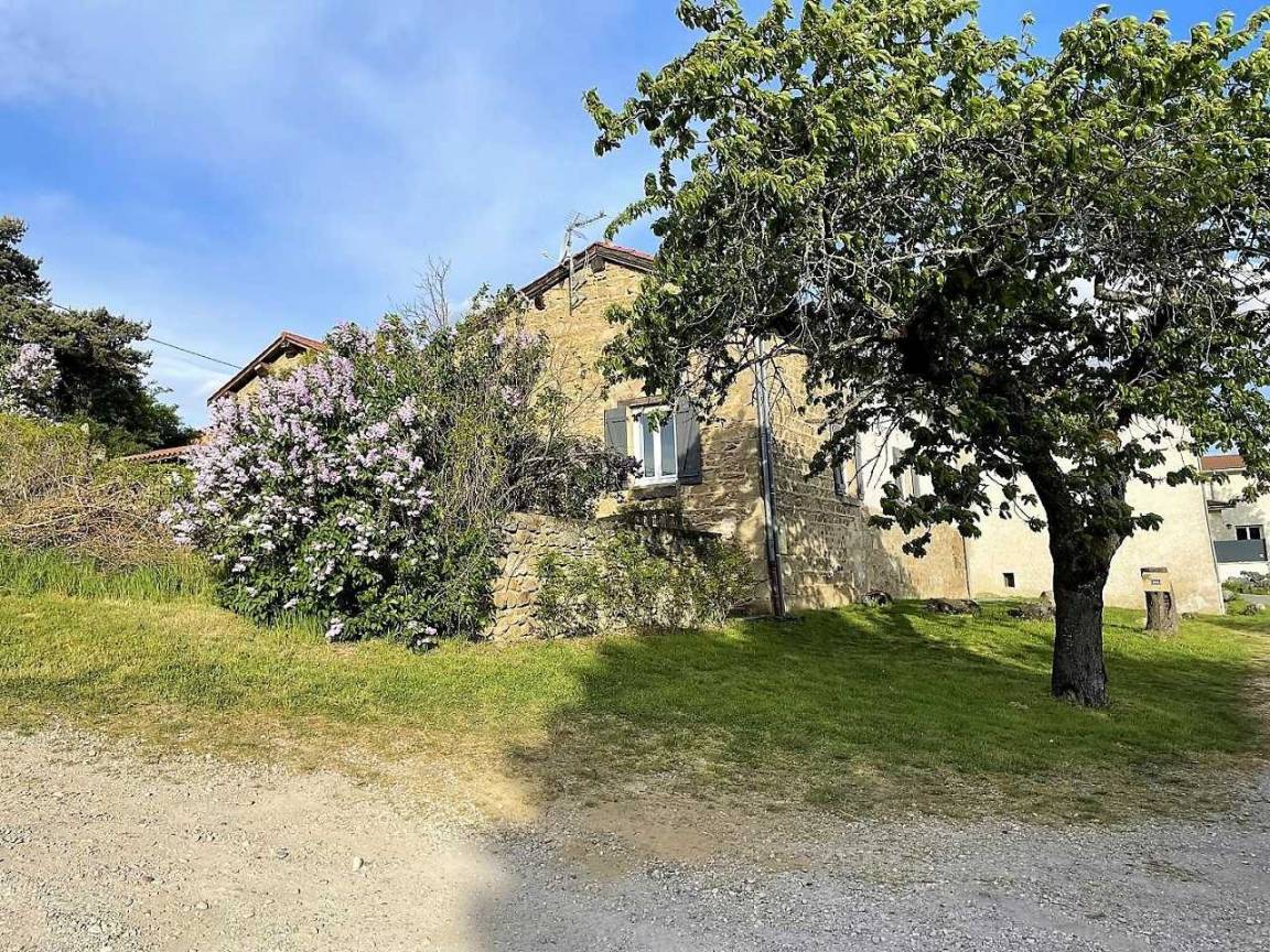 132 M² Gîte ∙ 4 Chambres ∙ 10 Personnes - Rhône