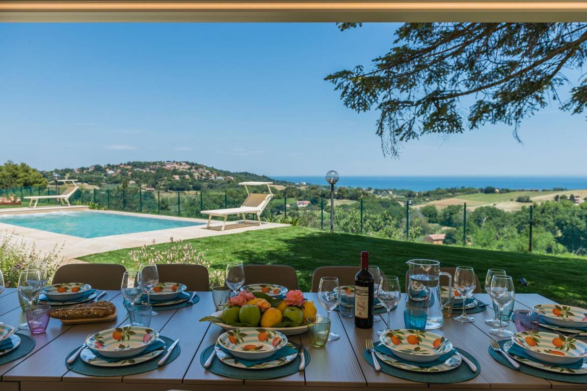 320 M² Villa ∙ 5 Habitaciones ∙ 12 Huéspedes - Pésaro