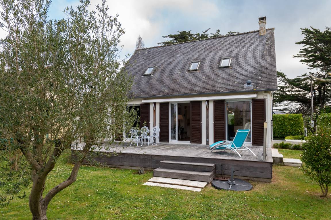 103 M² Casa Vacanza ∙ 3 Camere Da Letto ∙ 6 Ospiti - Ambon