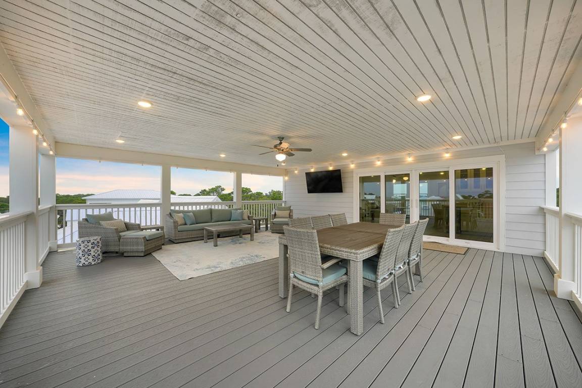 471 M² House ∙ 5 Bedrooms ∙ 21 Guests - Florida Panhandle, FL